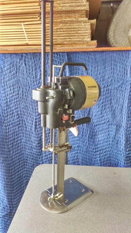 Lot #74: Maimin Sabre Type 2000 14" Straight Blade Cutting Machine ...